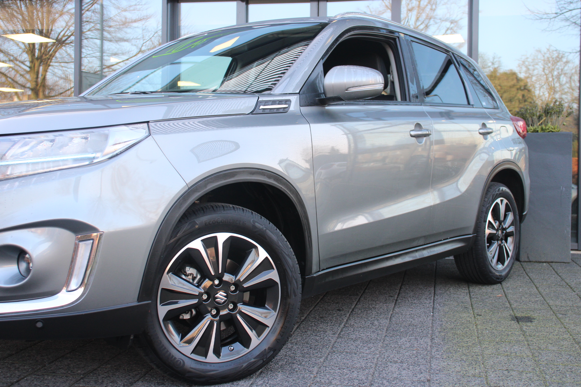 Suzuki Vitara 1.4 Boosterjet 130pk Style Smart Hybrid kopen in Goirle ...